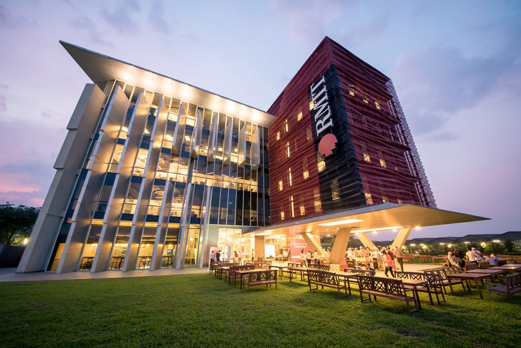 10 Universitas Terbaik di Australia 2025 - Punya Arti